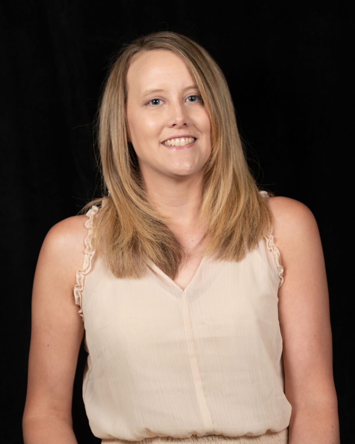 First United Bank’s Sarah Bachmeier Awarded Diploma From Graduate ...